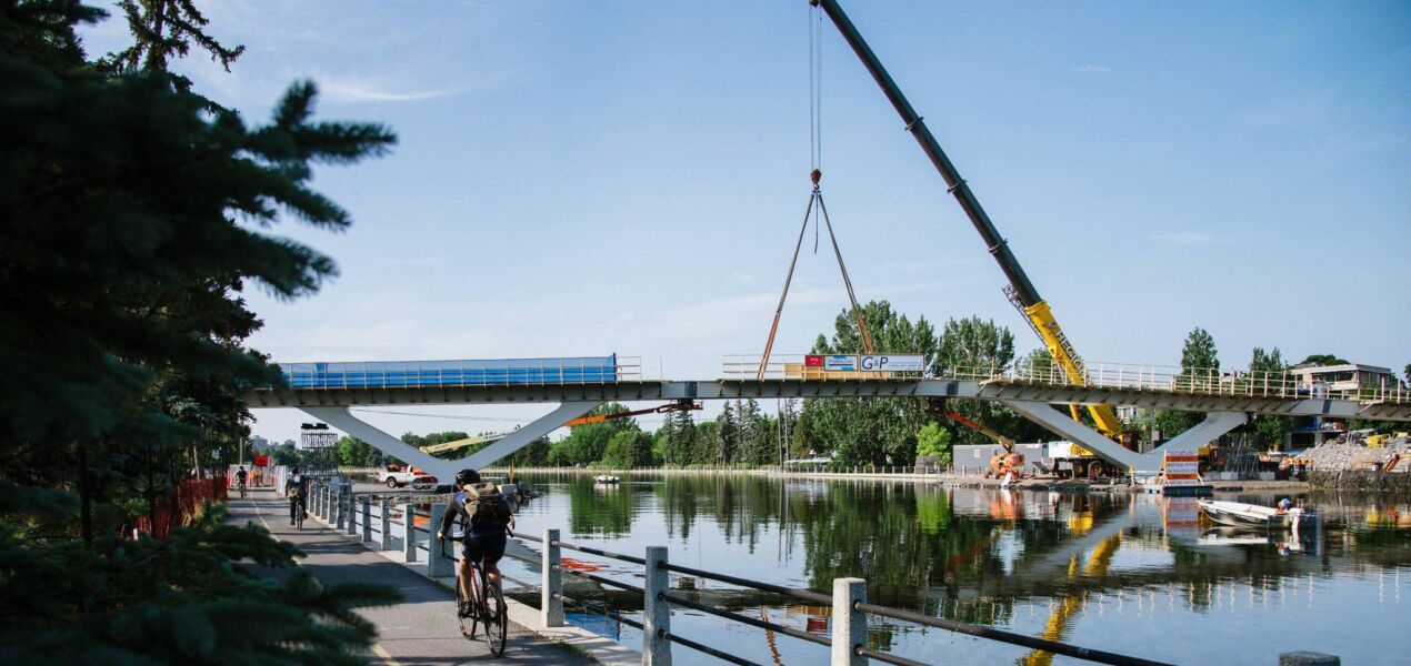 DTAH | Rideau Fifth & Clegg Crossing named Flora Footbridge